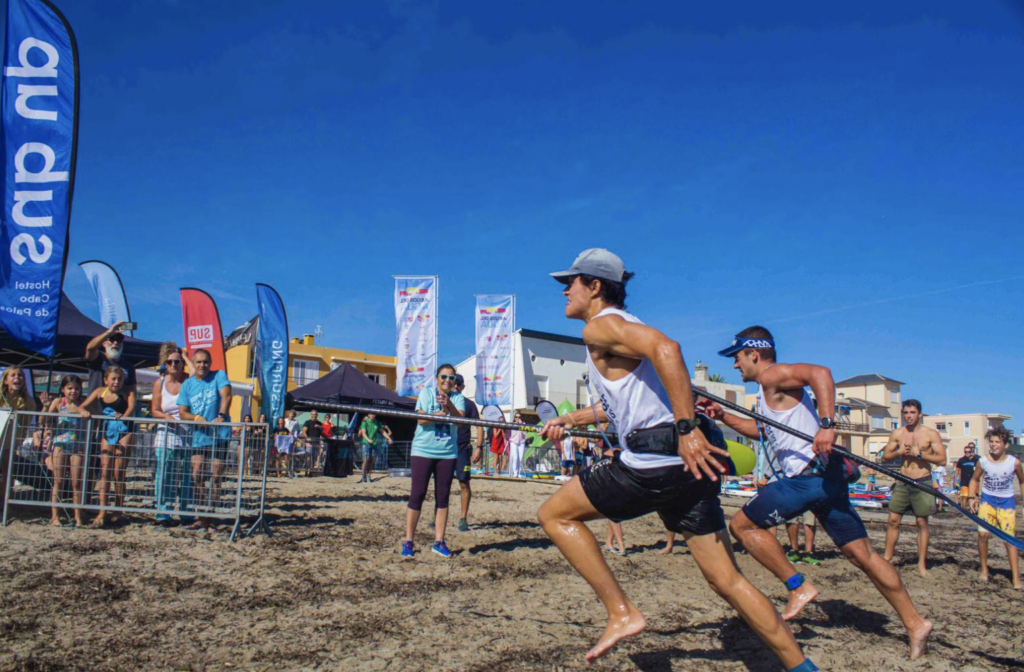 Mangatel junto al Campeonato de España de SUP - La Voz de La Manga